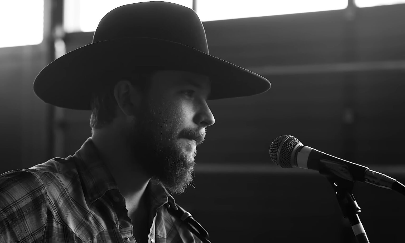Modern Outlaw Country Artists You Need to Know - Signature Sounds