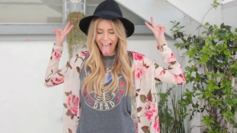 8 Must-Have Merchandise Items for Your Next Music Festival - Signature ...