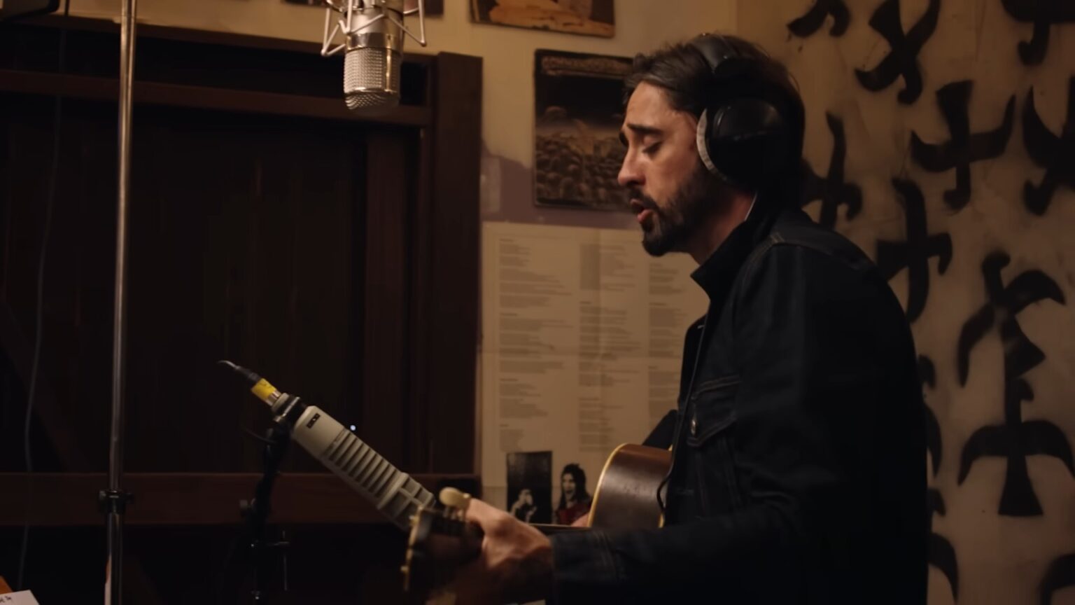 Modern Outlaw Country Artists You Need to Know - Signature Sounds